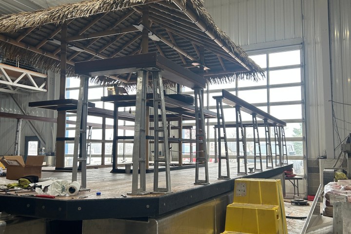 Tiki Boat Tour | Bemus Bay Water Toys